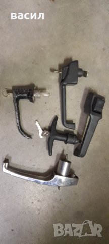 Дръжка с ключ КАМАЗ И УАЗ в Части в гр. Гоце Делчев - ID39013029 — Bazar.bg