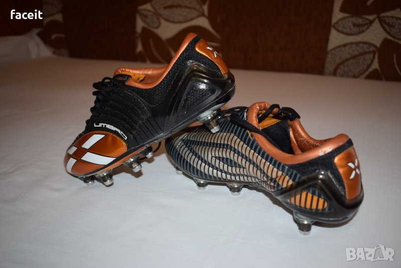 Umbro - Revolution - Wishbone X - Уникални 100% ориг. бутонки - 39 ном ...