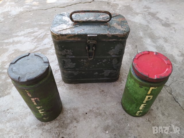 Военна метална кутия в Антикварни и старинни предмети в гр Велико