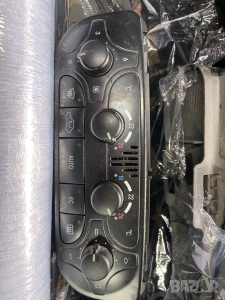 2038300785 управление климатик мерцедес ц класа w203 clk w209 в Части в ...