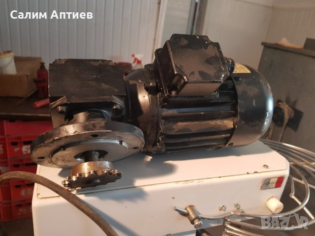 Немски редуктор Bauser в Електродвигатели в с. Мортагоново - ID39632556 ...