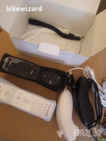 TechKen Комплект контролери за Wii с Motion Plus и Wii Nunchuck, Wii ...
